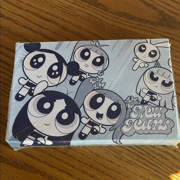 Media | Newjeans 2nd Ep Get Up The Powerpuff Girls X Nj Box Ver By ...